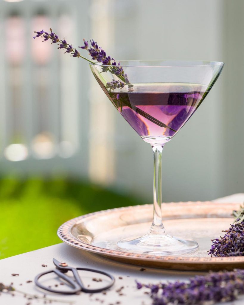 7 Deliciously Good Cocktail Drinks Inspired by the Garden - Plants ...